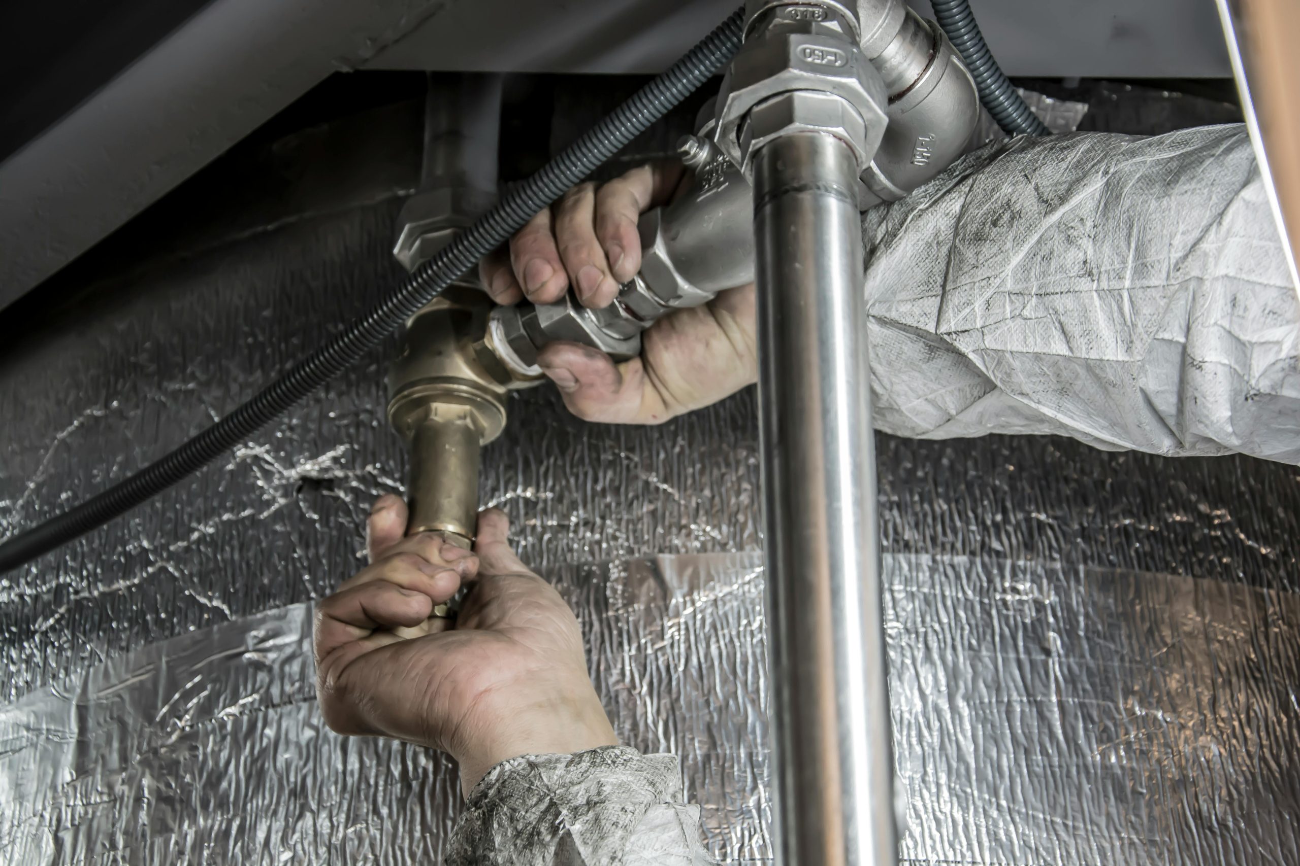 Choosing the Right Pipe Repair Company